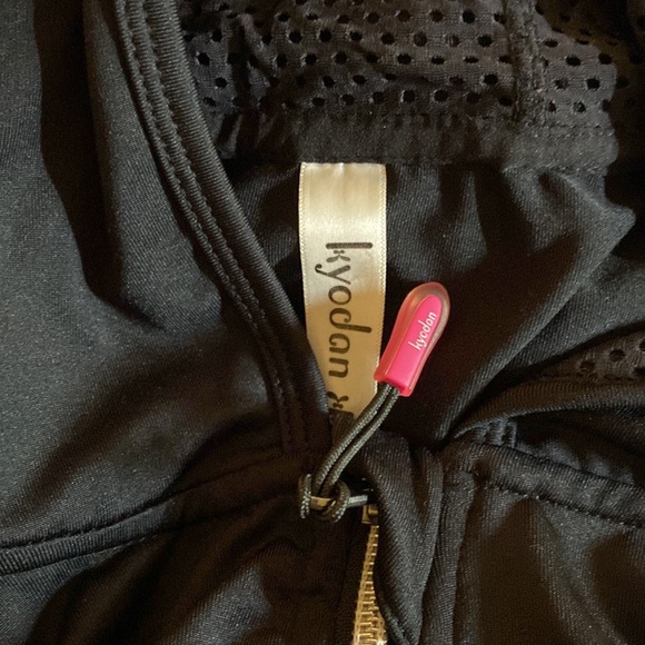 Kyodan | Tops | Kyodon Beautiful Black Pink Detailed Logo Full Zip ...